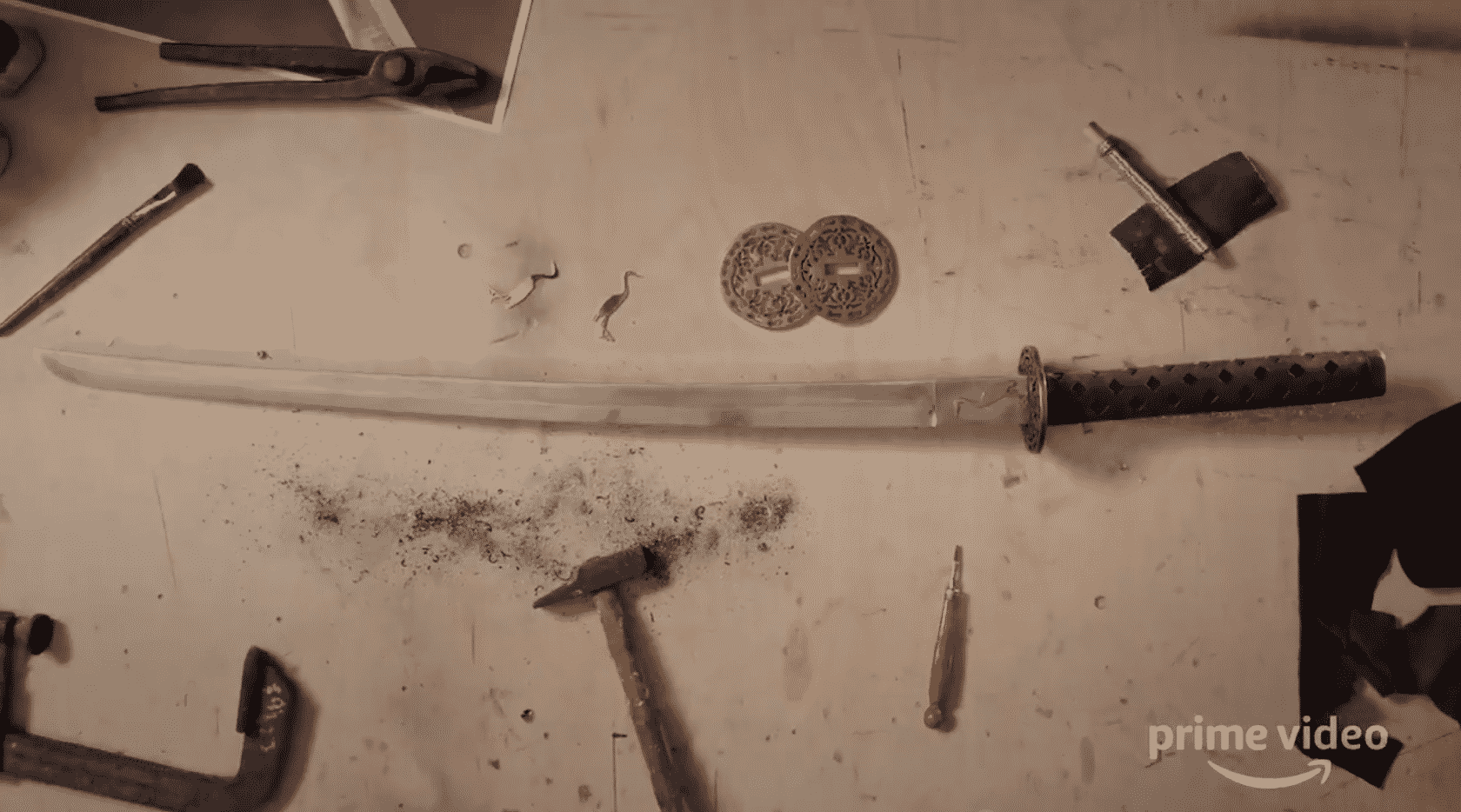 "Wheel of Time" Shares First Look at Rand's Heron-Marked Blade!