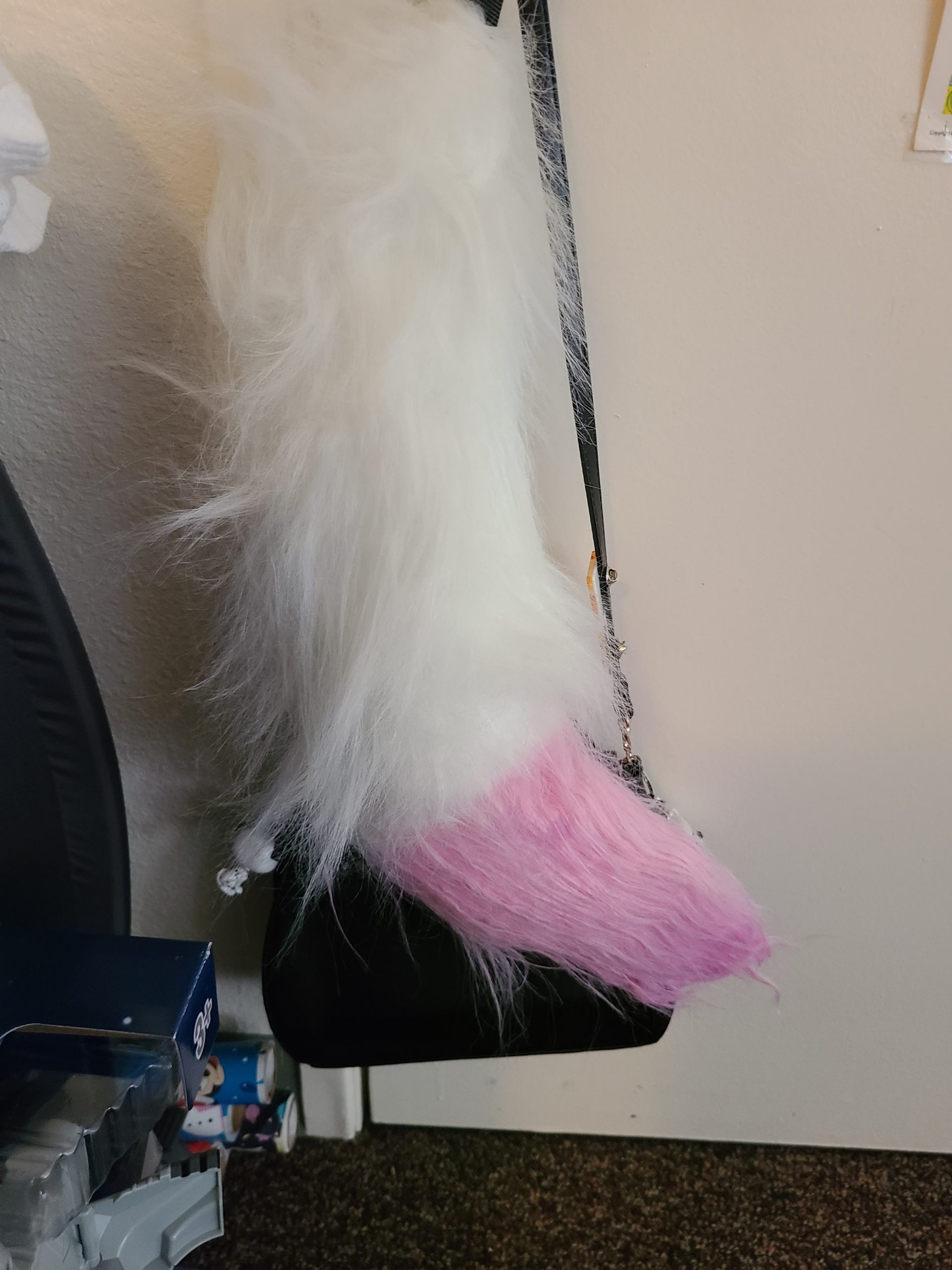 How to Make a Funtime Foxy Tail from "Five Nights at Freddy's" for Kids