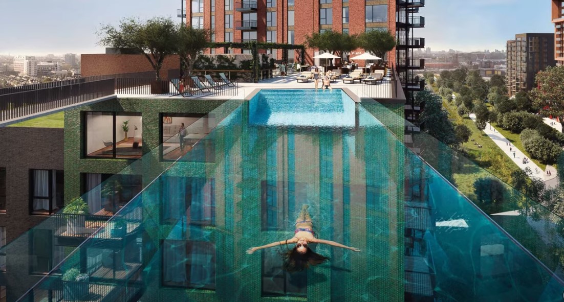 Would You Go Swimming in London's New Floating Sky Pool?