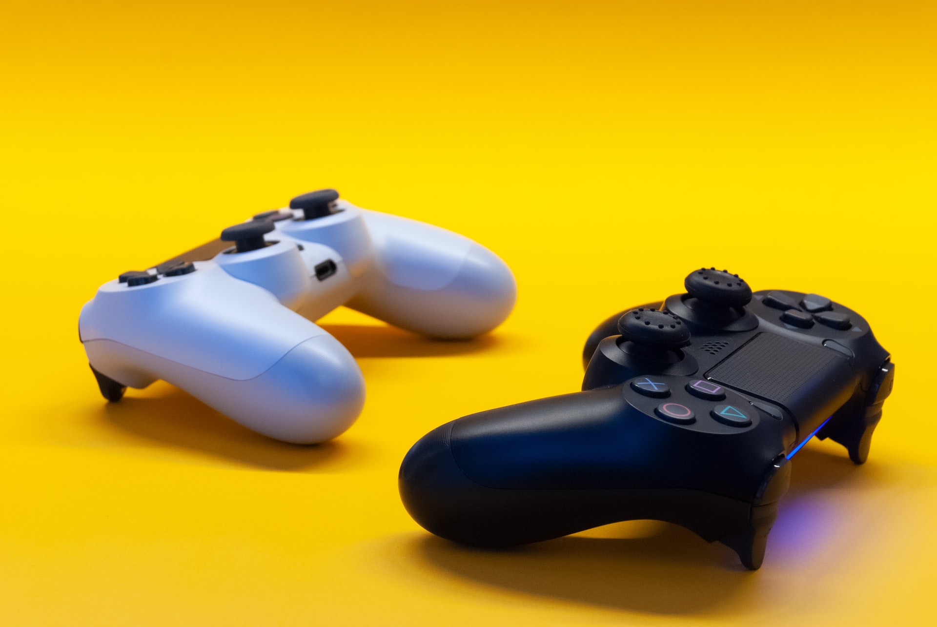 Online Games You Can Play As A Couple online-games-you-can-play-as-a-couple