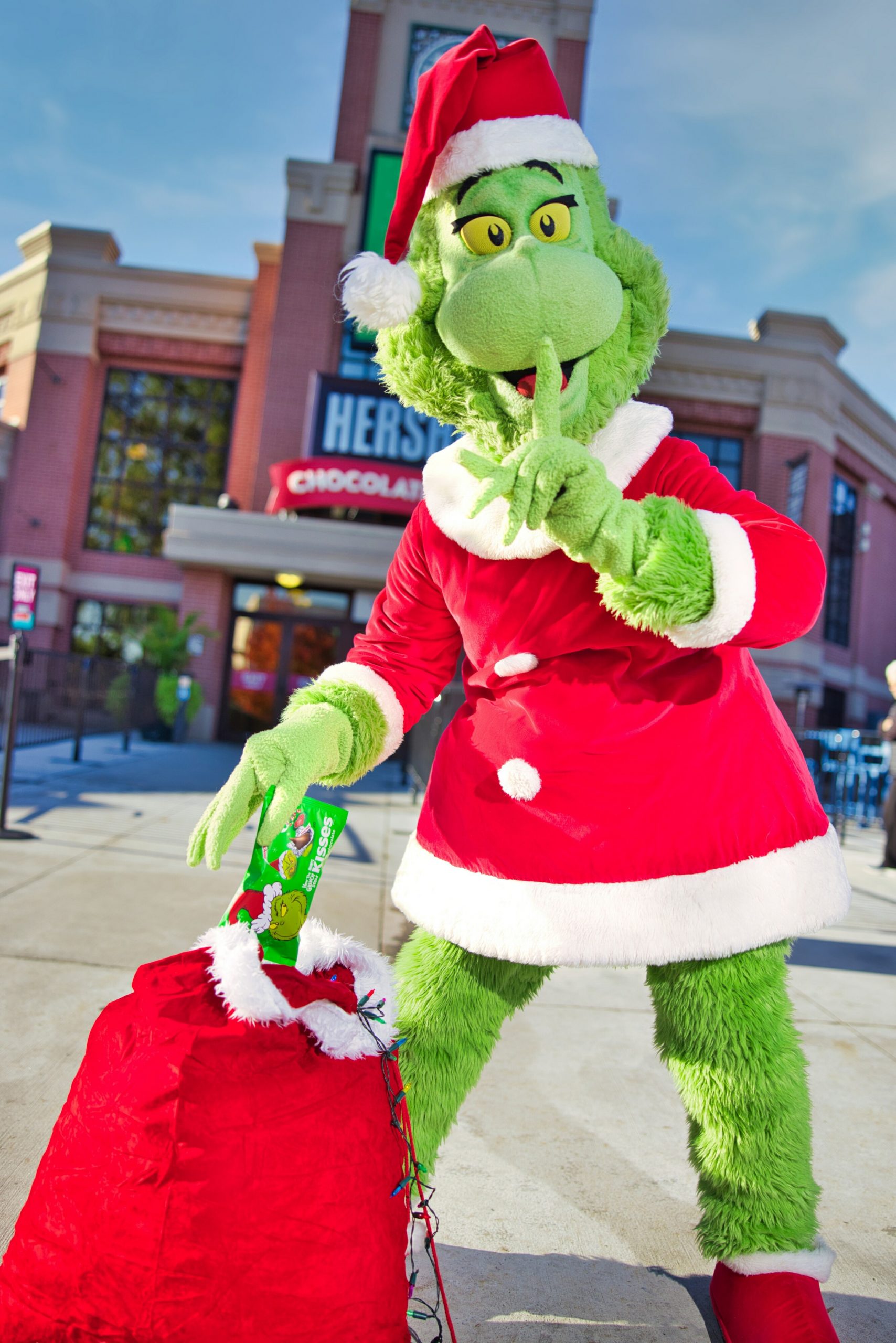 The Grinch Steals Hershey's Kisses to Give Lucky Winners