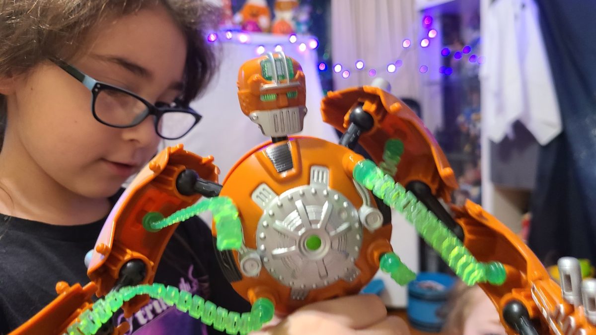 GIGABOTS May be Hottest Christmas Toy This Year