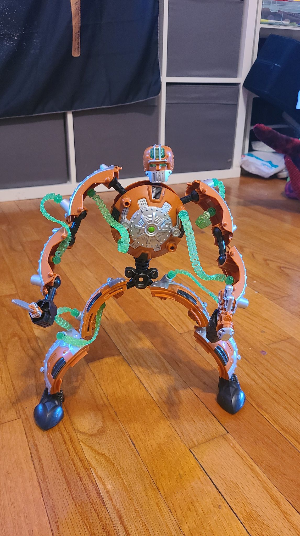 GIGABOTS May be Hottest Christmas Toy This Year