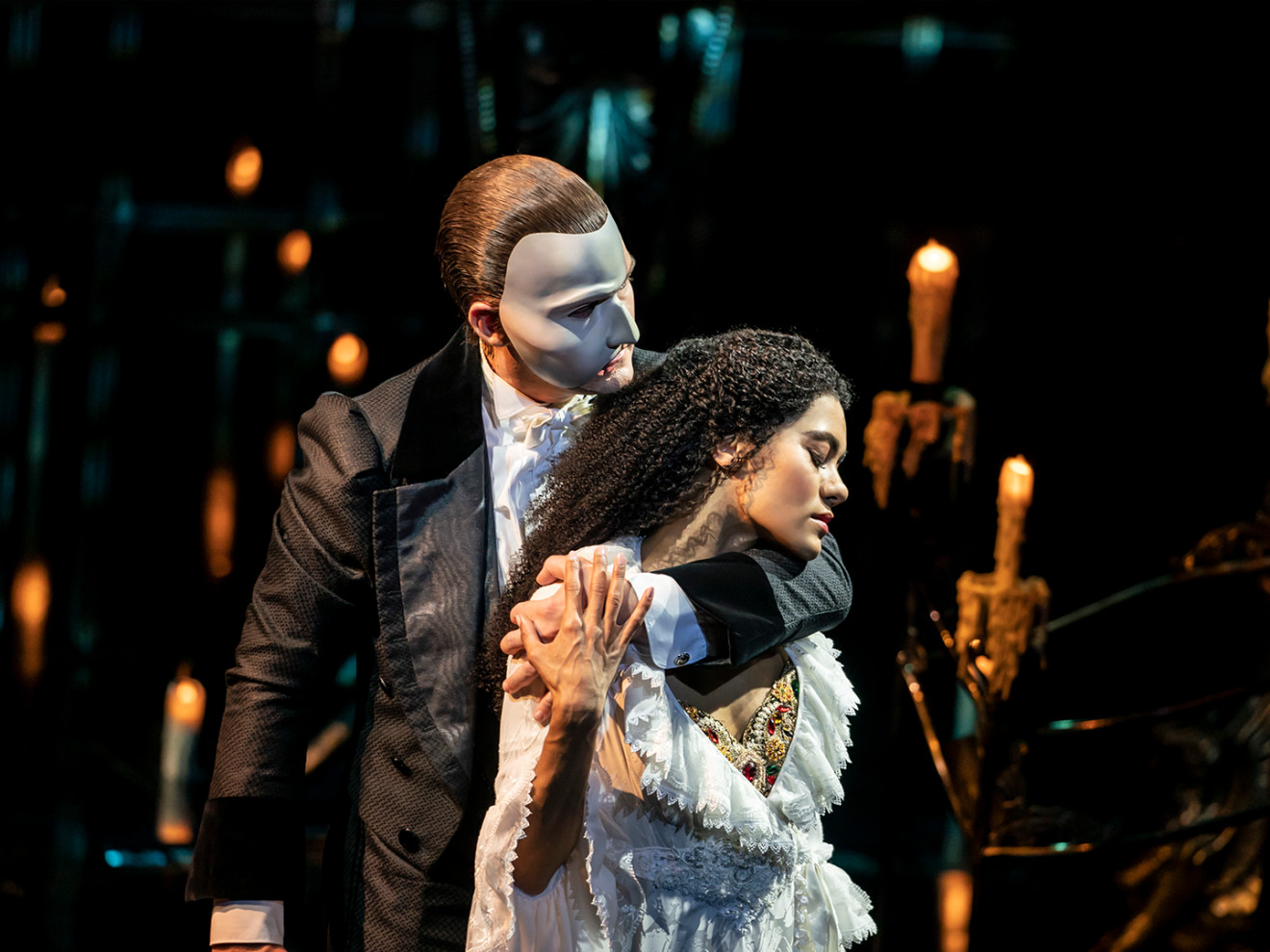"Phantom of the Opera" Returns as Immersive Experience "Masquerade"