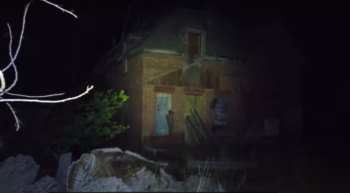 "Deadstream" Live Stream Culture Meets "Evil Dead" [Review]