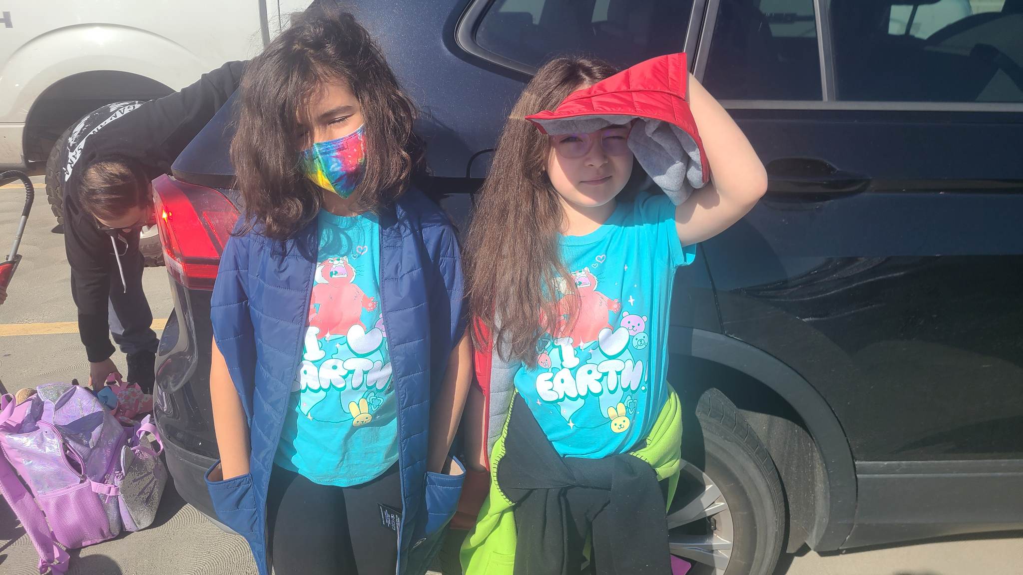 Stay Warm at Winter Conventions With The Puffer Hug