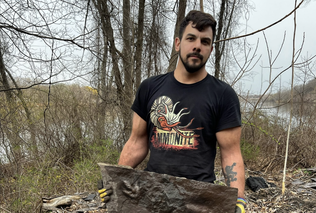 Meet Fossil Daddy, the Hot Paleontologist