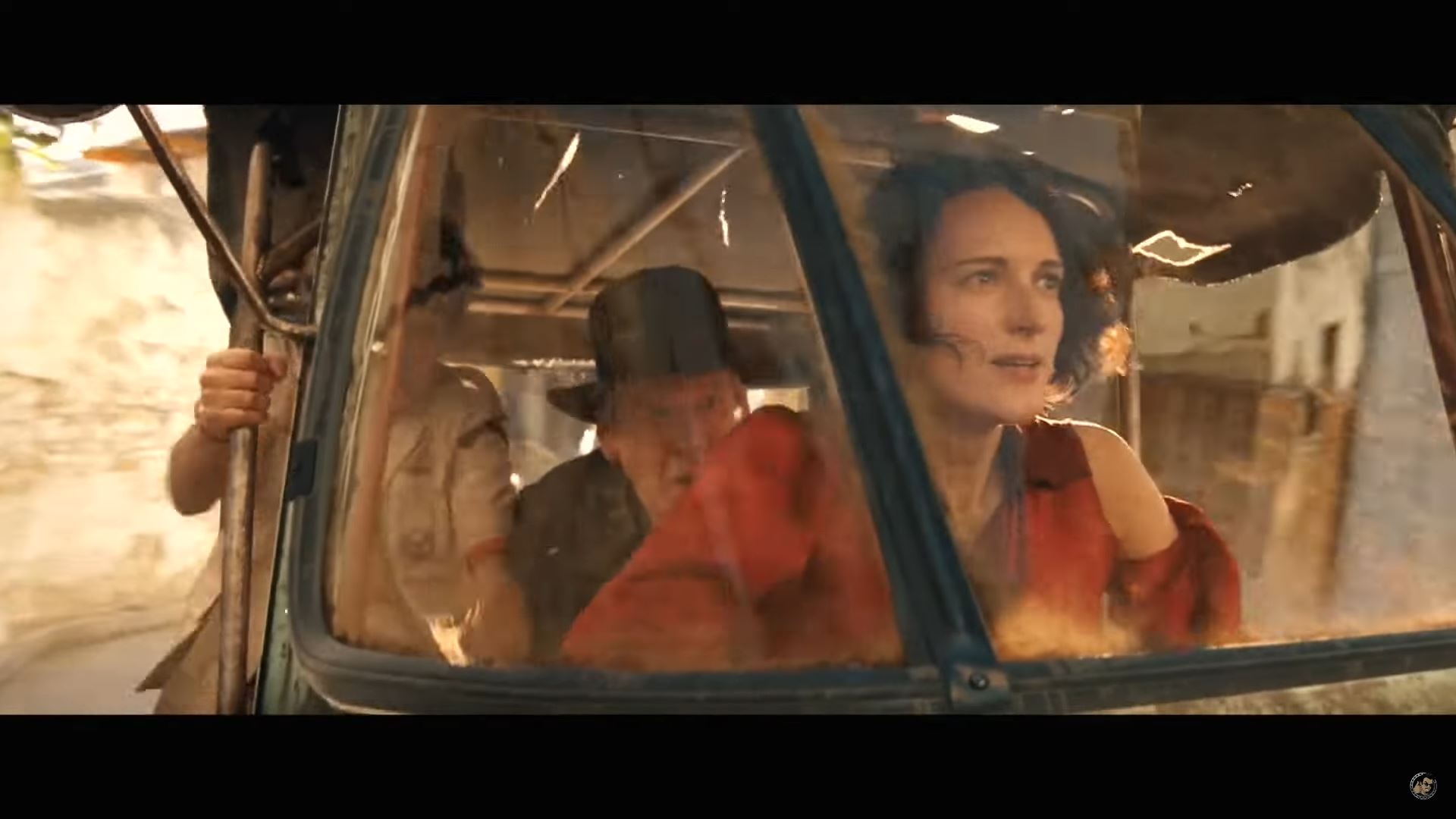 Clip from "Indiana Jones and the Dial of Destiny" Hits