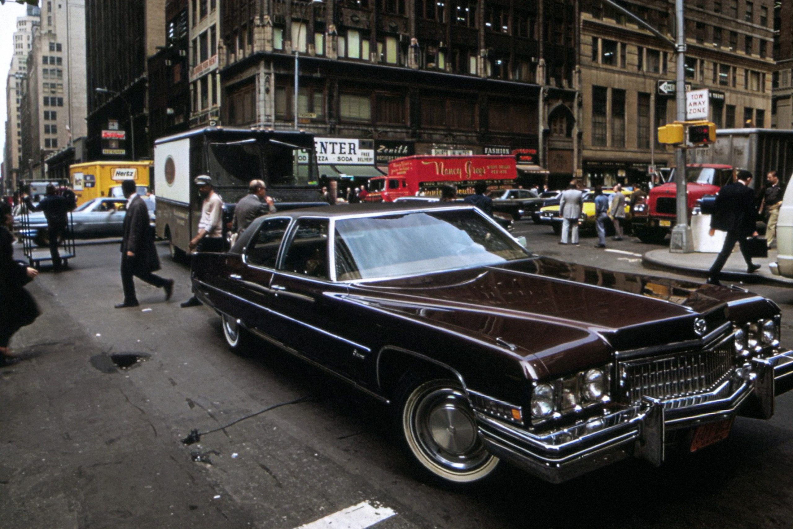 The Etiquette of Being Chauffeured: Tips for Passengers