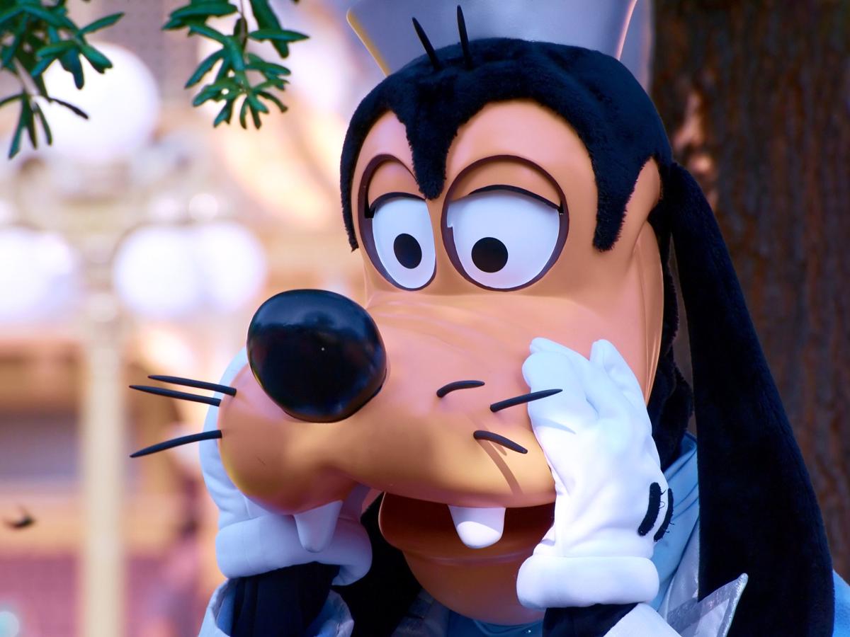 Woman Sues Disney in Alleged Goofy Injury Lawsuit