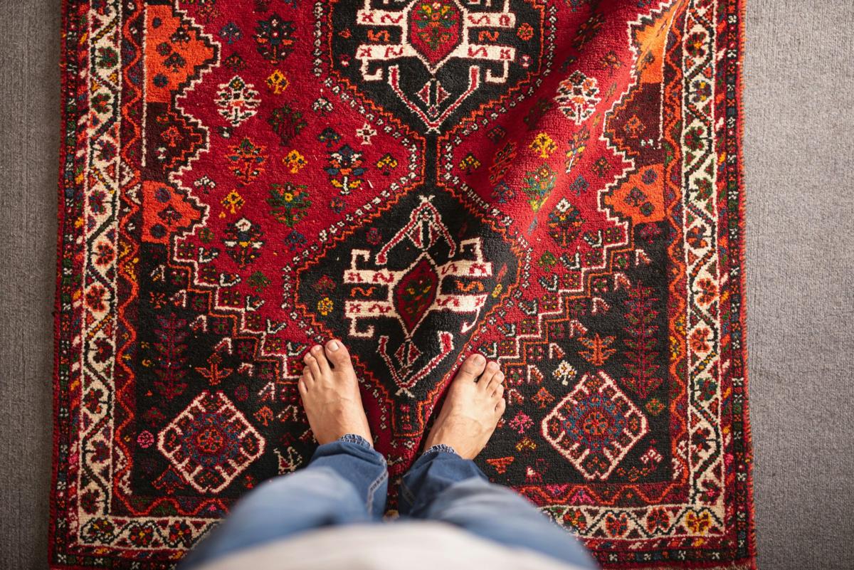 The History and Cultural Significance of Persian Rugs
