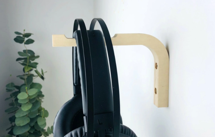 Elevate Your Space with Wooden Wall Brackets Ideas Stylish Wooden Wall ...