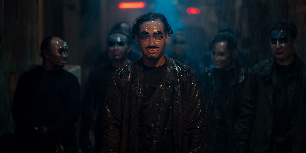 "The Shadows Strays" is Bloody Carnage and Mayhem [Review]