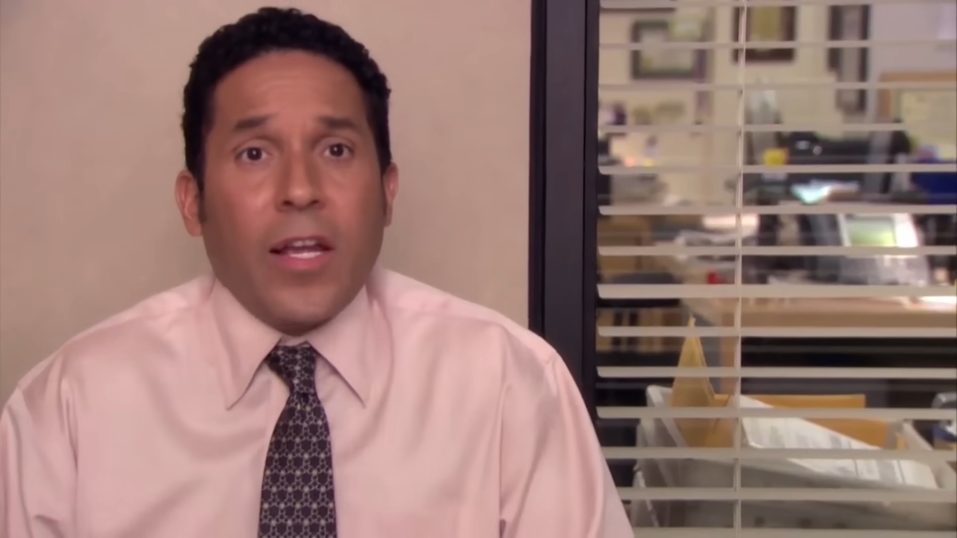 Oscar Nunez to Reprise Role in "The Office" Spinoff Series