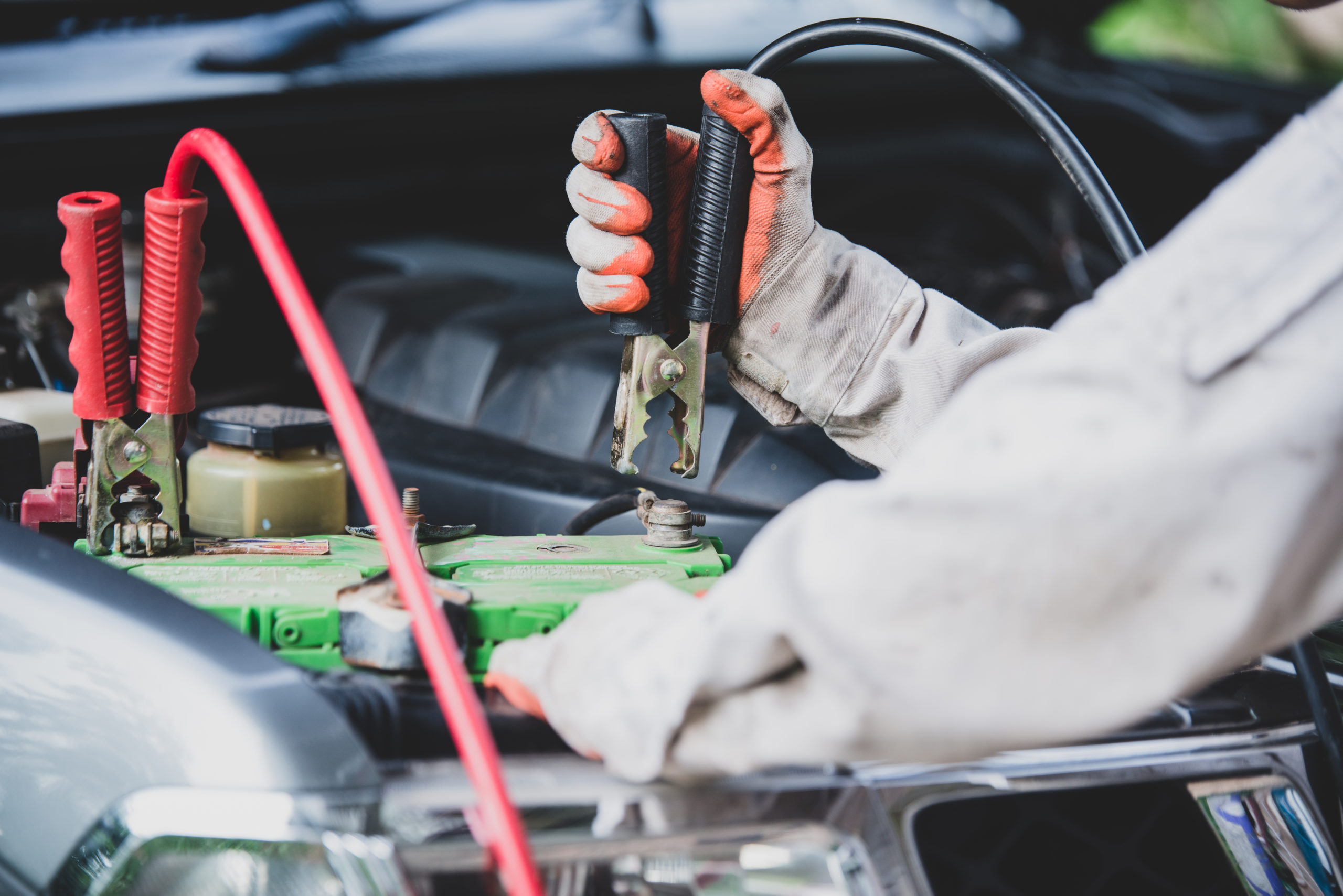 How to Turbocharge Your Vehicle’s Battery Life with the Right Charger