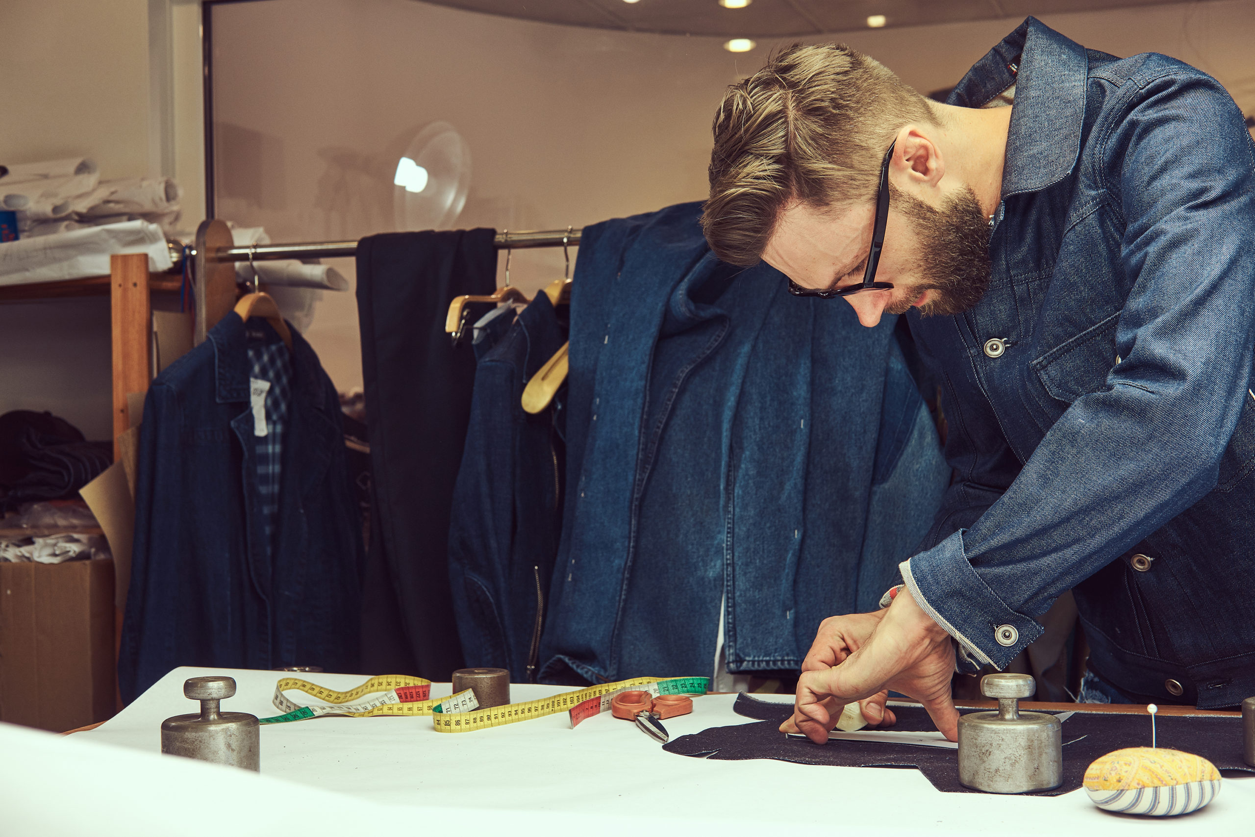 From Sketch to Shelf: The Process Behind Custom Streetwear Clothing ...