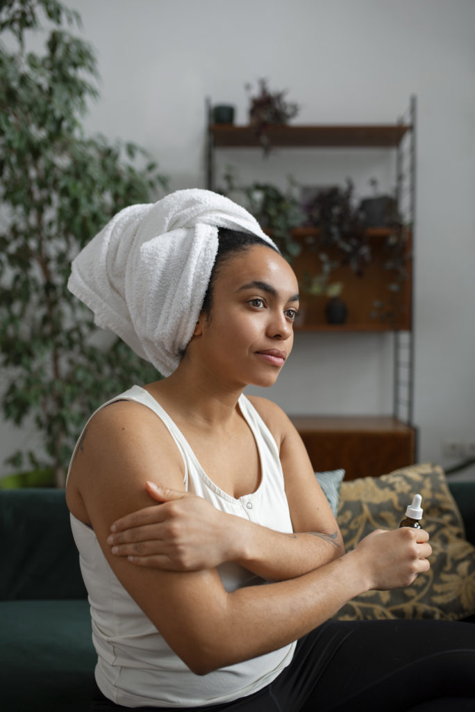 Natural Ways to Treat Body Dryness and Rough Skin