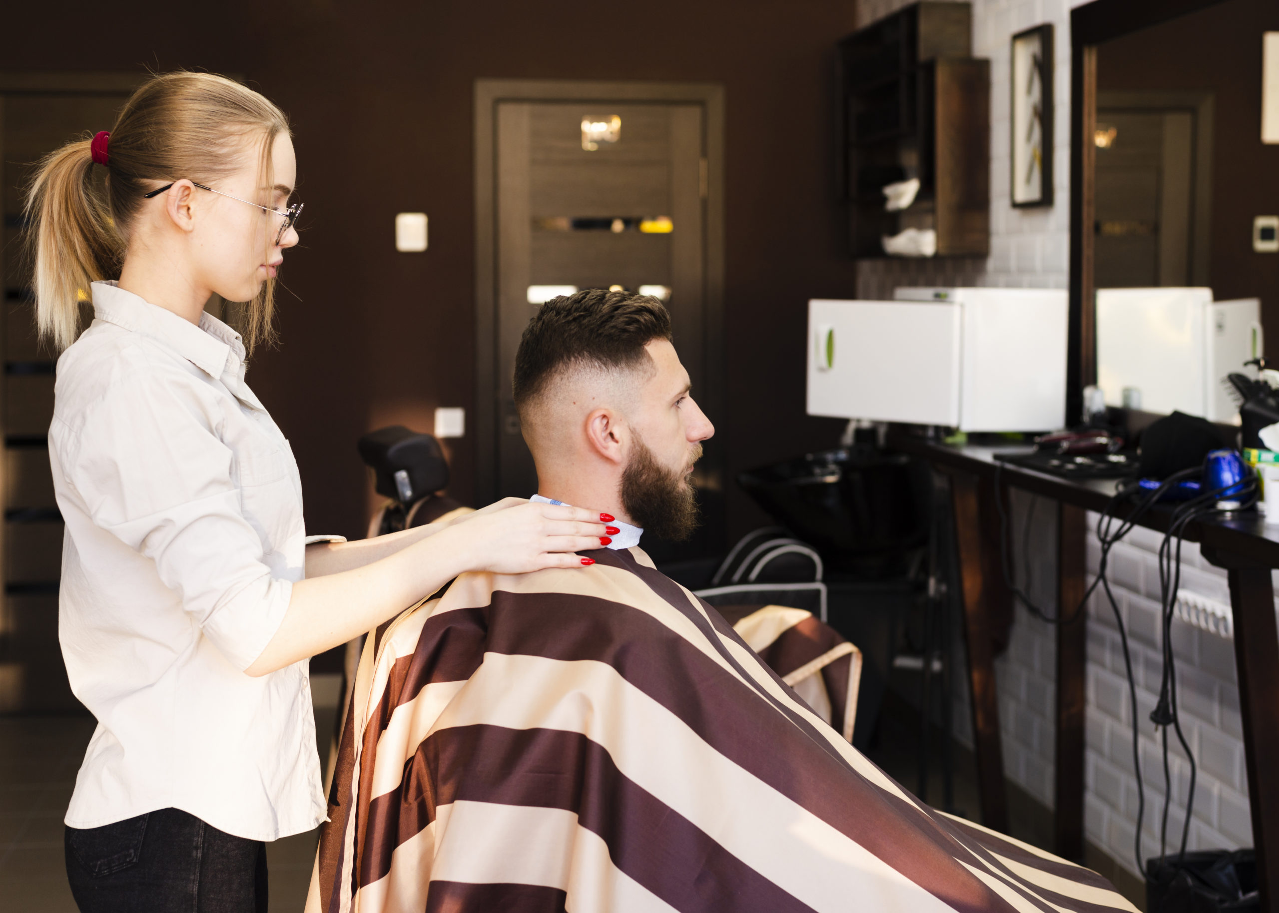 Elevate Your Look at Vancouver’s High-End Hair Salon Experience