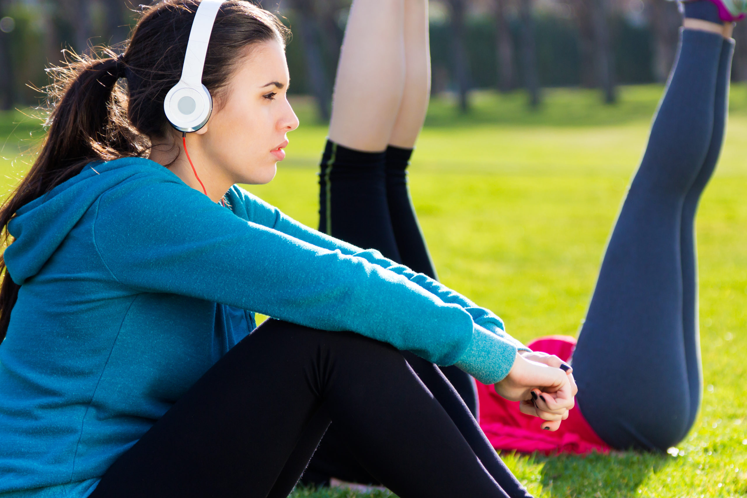 Fitness Music Enhances Energy for Better Workout Rhythm