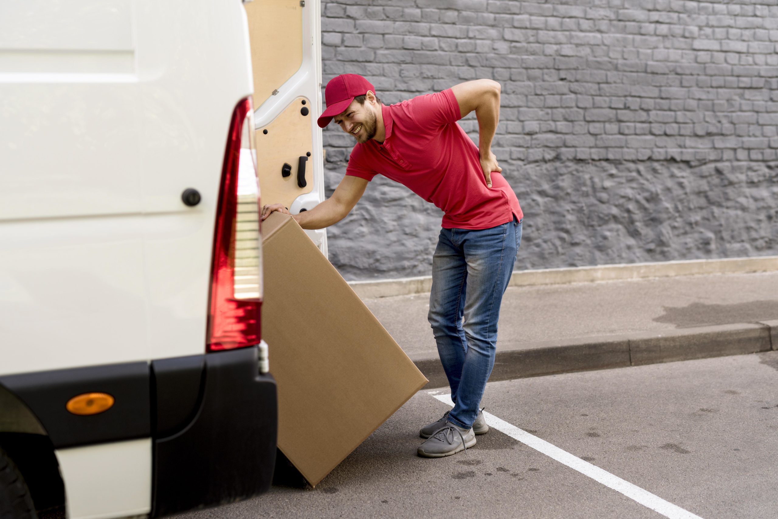 What If I’m Hit by a Delivery Truck (Amazon, FedEx) in Fresno?