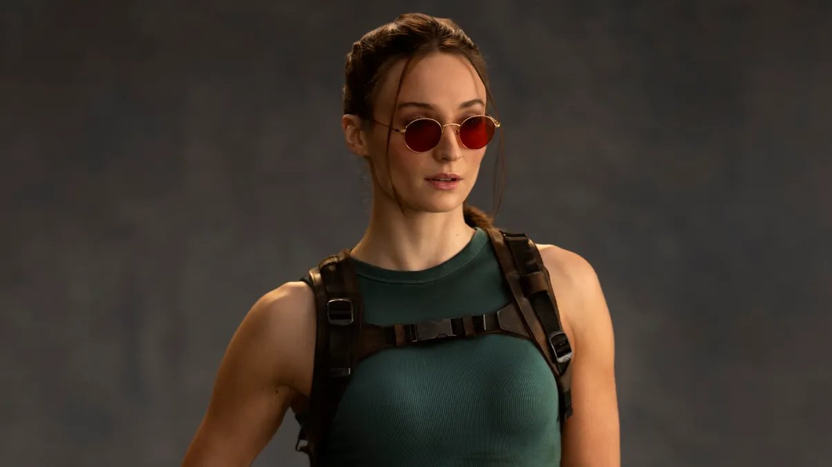 First Look: Sophie Turner as "Tomb Raider" Lady Lara Croft